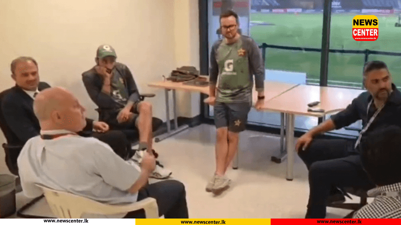 Handshake Row Ends with Pycroft Apology, but Controversial Referee ...